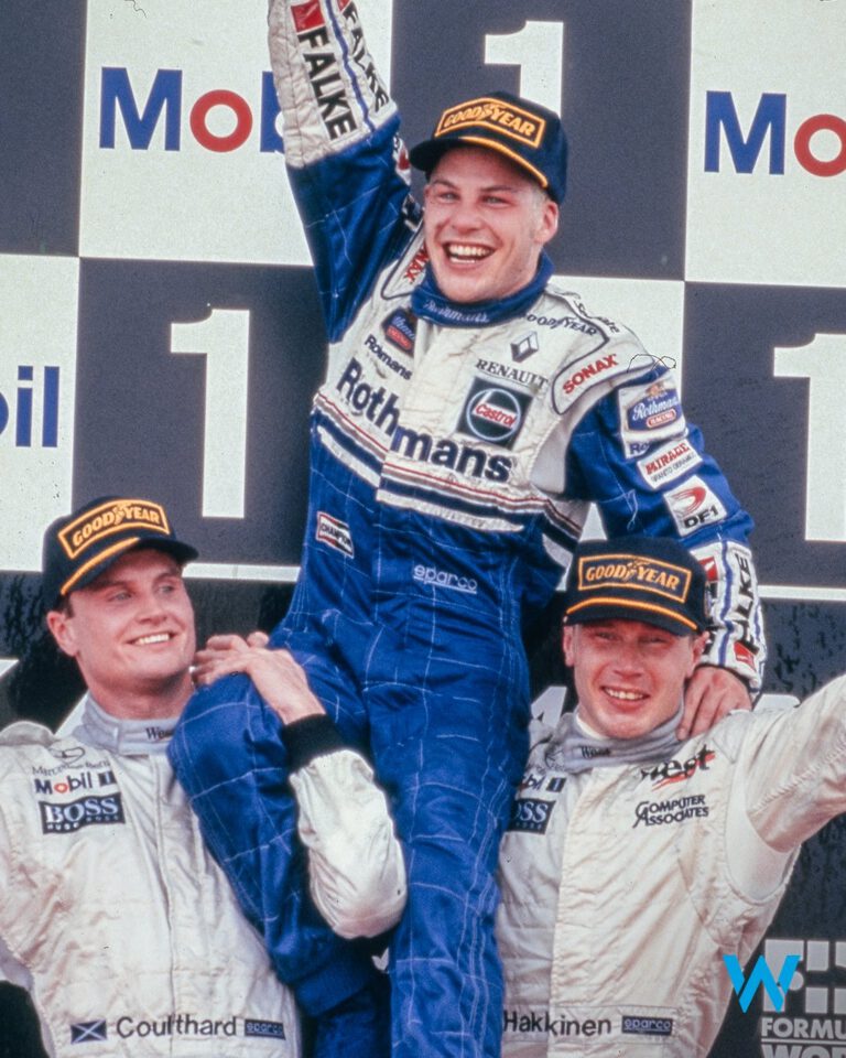 Jacques Villeneuve: Daniel Ricciardo in F1 to "smile in commercials ...